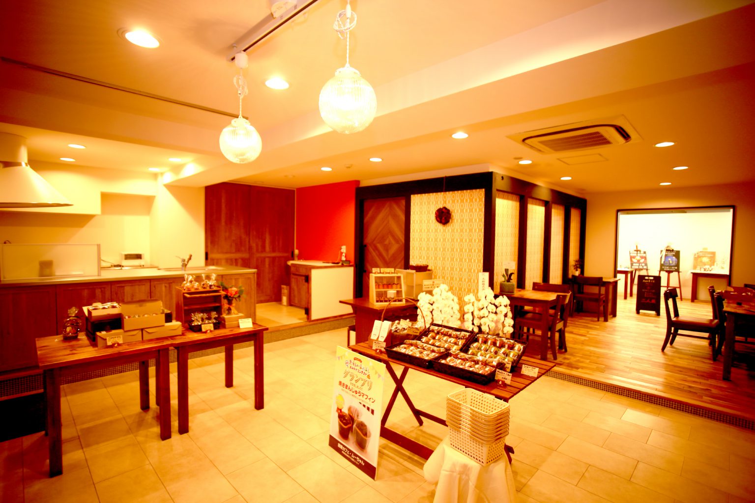 【公式】焼きまんじゅうマフィンのMOO CAFE | 創業カフェ・ムーちゃん | MOO-FACTORY